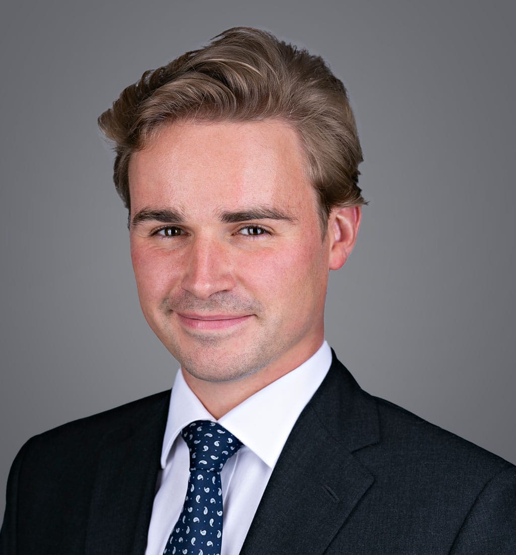 Christopher Fleming's Instagram, Twitter & Facebook on IDCrawl